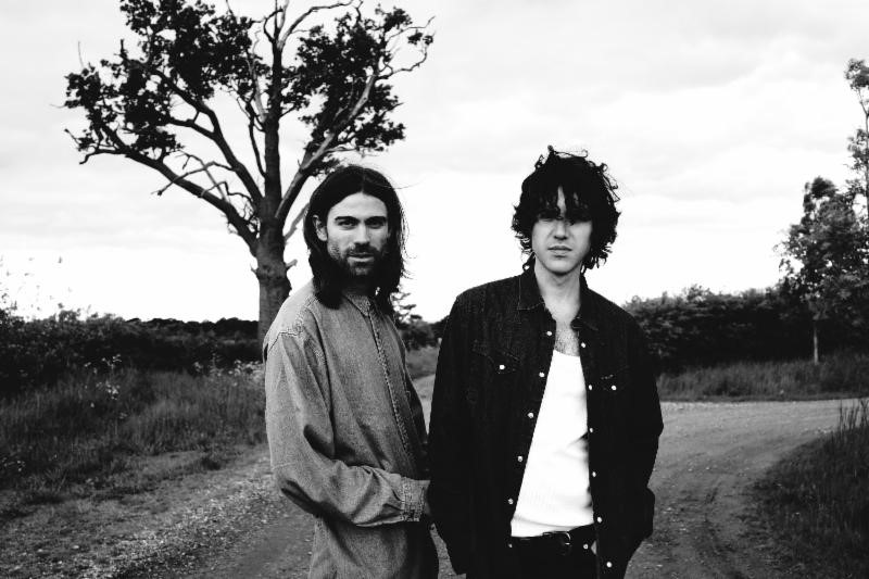 Ten Fé tease their debut LP Hit The Light with new song Twist Your Arm